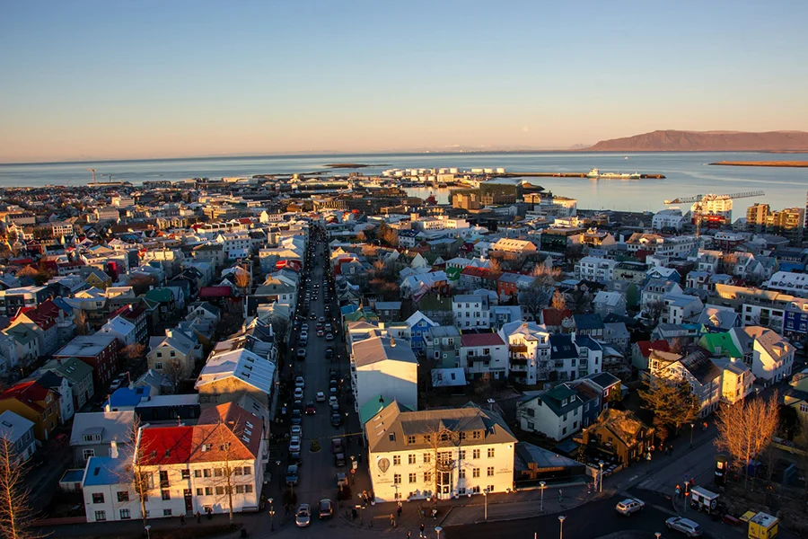 Iceland Surprises With Rate Increase to 7.5%